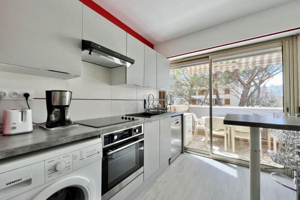 Bright And Quiet Apartment Near The Sea - Saint-Raphaël