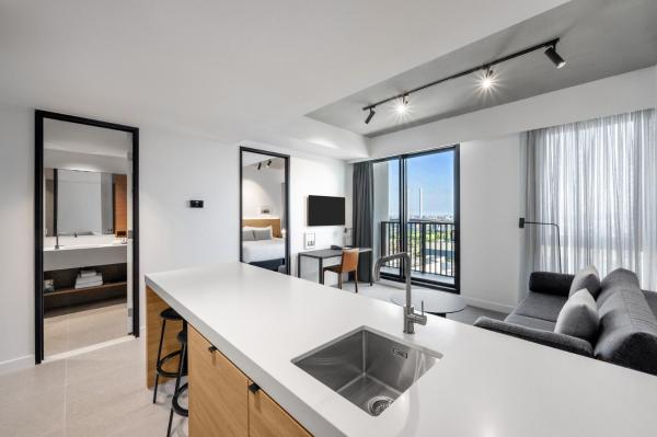 Nesuto Docklands - Tottenham