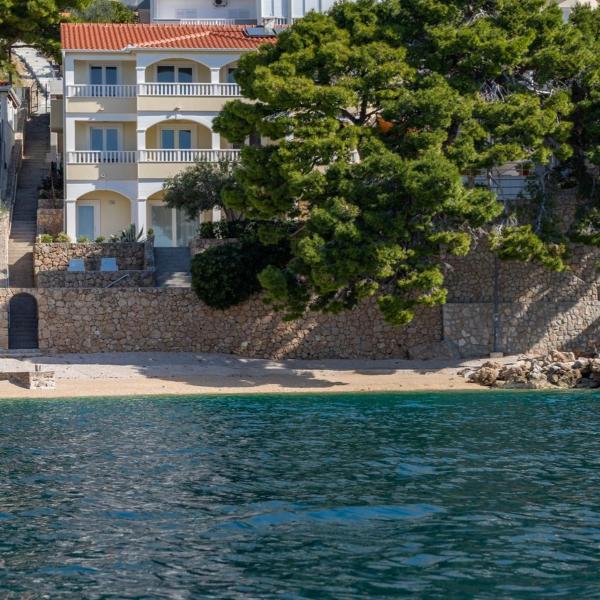 Apartments Beach Dream - Mimice