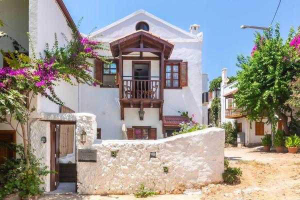 Korsan Minik-pretty Two Bedroom Townhouse In Old Town Kalkan - Kalkan