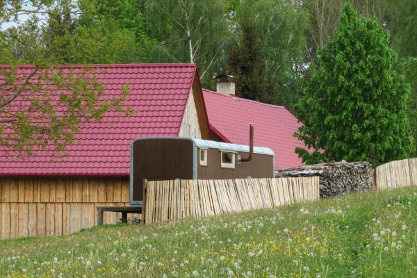 Maringotka Na Samotě Na Kozí Farmě - Cham