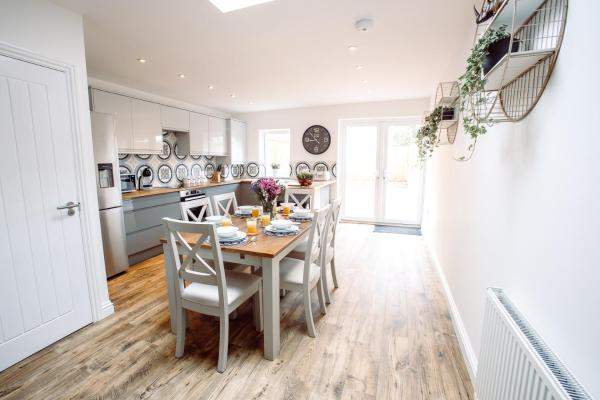 Chute House, City Centre, 4bed, 2.5bathroom - Exeter