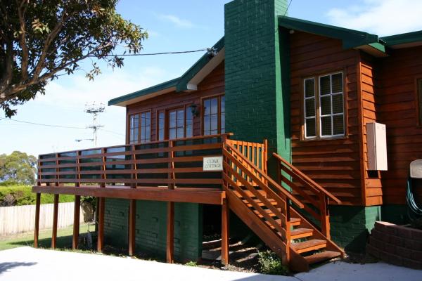 Cedar Cottages Blackmans Bay - Cinnamon Cottage - Hobart