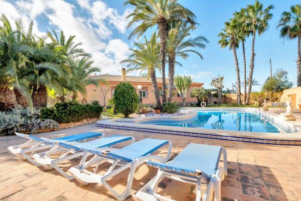 Maria I Apartment With Private Pool - Almoradí