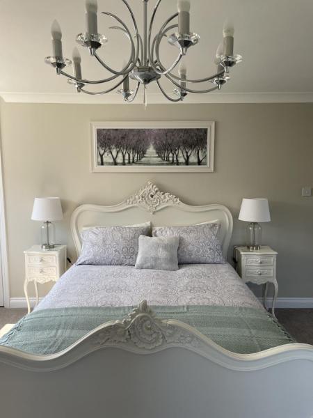 Woodland House B & B - Wimborne Minster