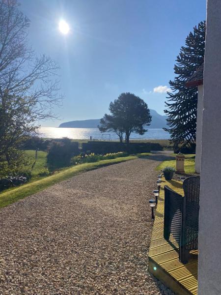 Lamlash- Self Catering Accommodation With Seaviews - Brodick