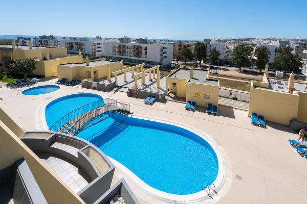 1 Bedroom Large Balcony Oceanview & Bbq In Meia Praia Lagos - Lagos