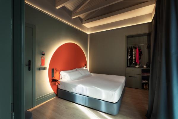 Superior Double Room W/ Terrace - Chic&basic Dot - Getafe