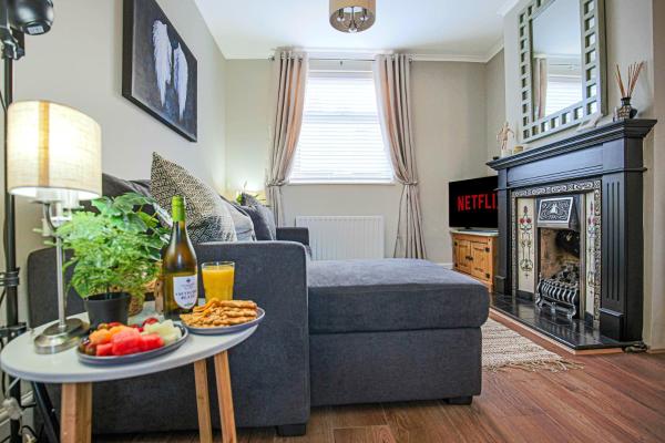 Host & Stay - Newington Road - Northampton