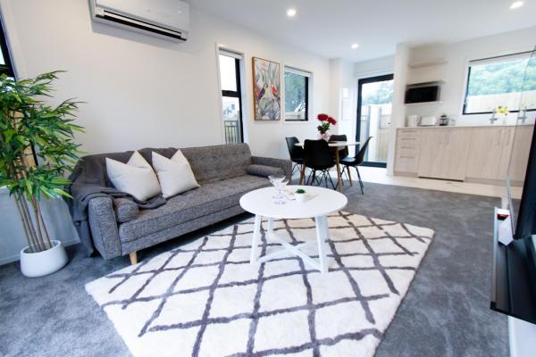 Sunsoaked Seaside 1 Bedroom 1 Bath - Lyttelton
