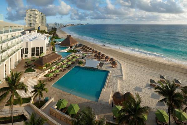 The Westin Cancun Resort Villas & Spa -