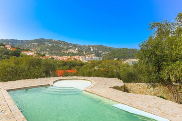 Fede - Danilia Cottages - 帕克西島