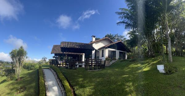 Hermosa Casa Campestre En Dagua - Valle del Cauca