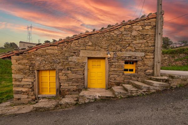 Lagos Com Sabor Guest House - Mogadouro