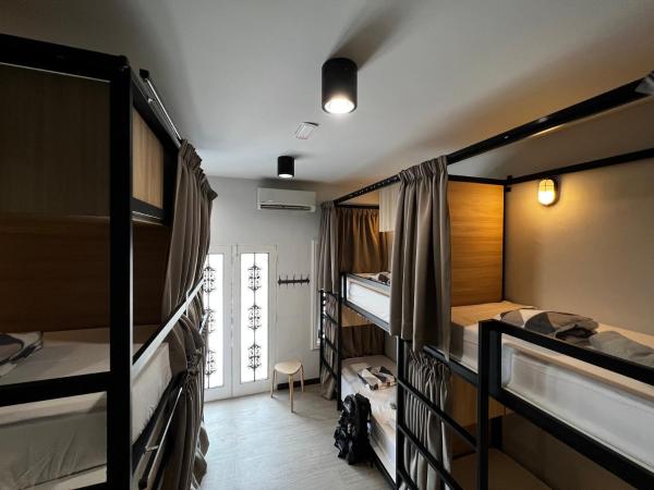 The Freedom Club Hostel Kl - Bukit Bintang