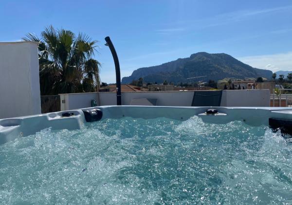 Flat With Jacuzzi - Casa Pia - Palermo