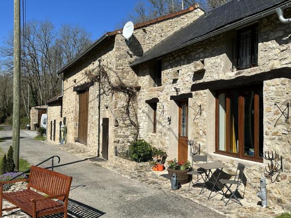 Cottage - The Moulin Treillard - Sleeps3 - Parking - Haute-Vienne