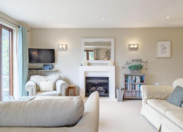 Long Meadow - Midhurst