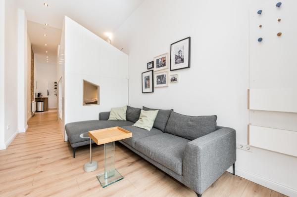 Stylish New Cube Loft Ii By Berlin-wall-apartments - Berlin