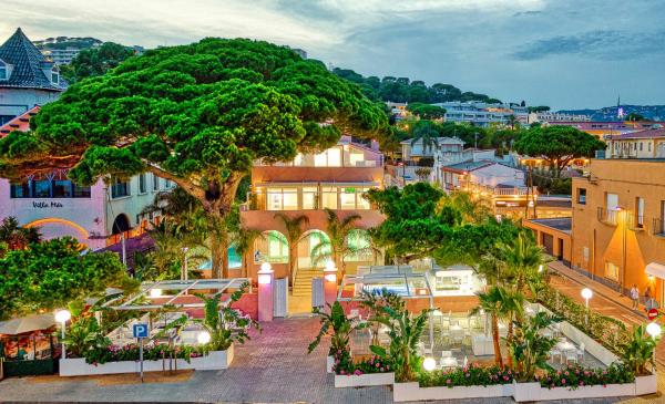 The Pink Elephant Hotel - Castell-Platja d'Aro