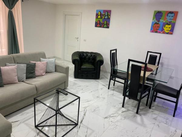 Museum House - Naples