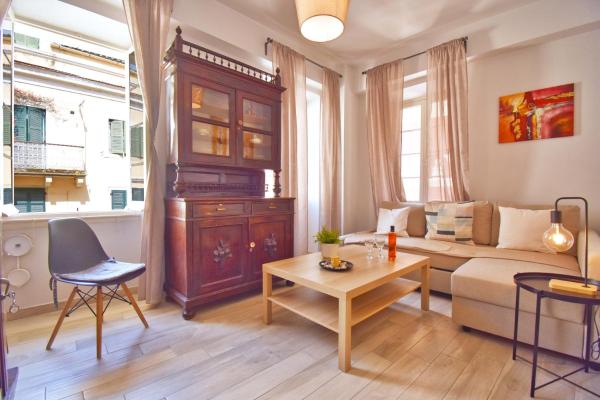 Mitropolis Old Town Apartment - Corfu