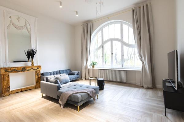 Srebrna Luxury Apartments - Willa Fabrykancka - Wnętrza Premium - Łódź
