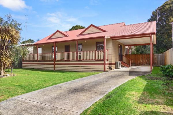 Beilby Beach Cottage - Inverloch