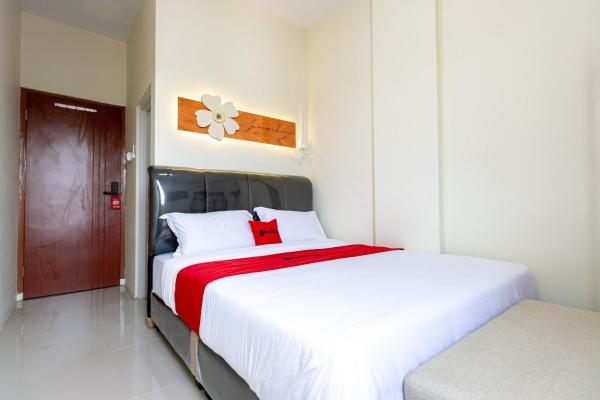 Reddoorz Plus At Komplek Abc Batu Aji Batam - Batu Aji