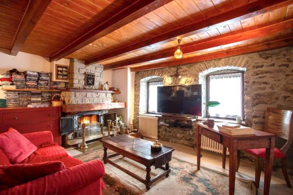 Cosy Apartment In Saint Nicolas, 40 M², Fireplace And Garden - Aosta