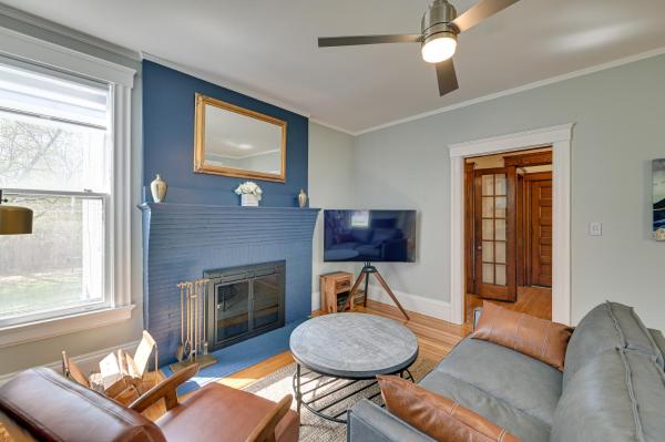 Spacious Historic Home In The Berkshires! - Ashmere Lake, MA