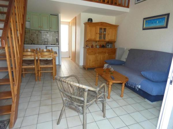 Maison 5 Pers Avec Cour, Près De La Plage Et Commerces, Animaux Acceptés - Fr-1-540-222 - Île d'Yeu
