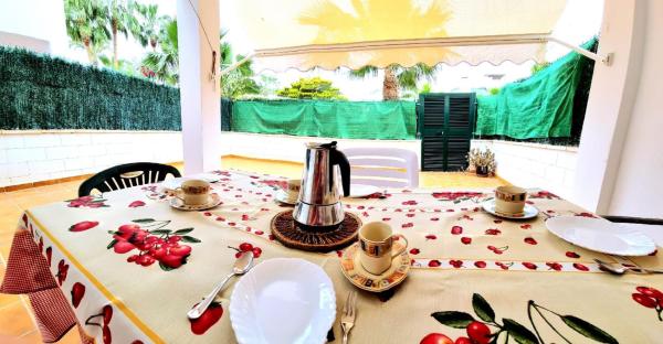 La Aldea Bajo Dos Dormitorios En Puerto Rey - Vera