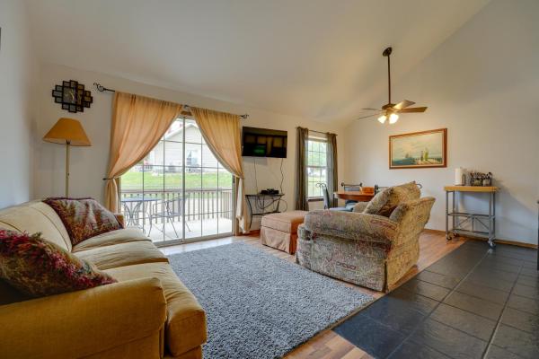 3 Mi To Titanic Museum Branson Condo With Fireplace - Branson, MO