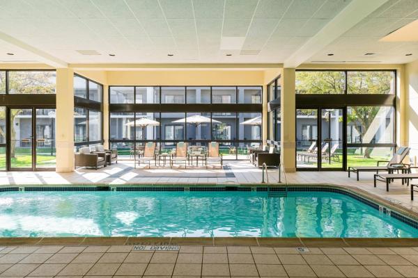 Courtyard By Marriott Chicago Naperville - Wheaton, IL