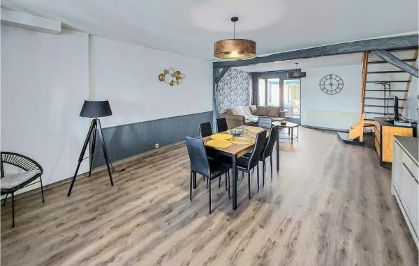 2 Bedroom Awesome Home In Gamaches - Blangy-sur-Bresle