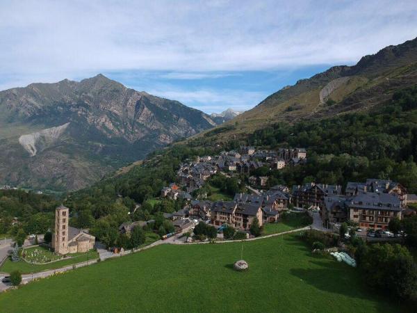 Apartamento Con Gran Terraza Y Vistas Panorámicas En Taüll, Con Plaza De Parking - Catalogne