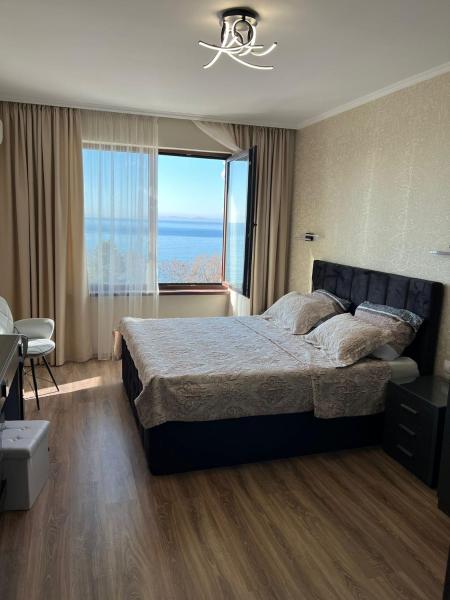 Luxury Seaview Penthouse Apartments At Valencia Gardens - Nessebar