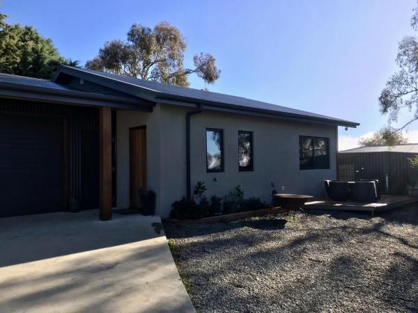 Banjo's Rest - Jindabyne