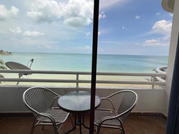 Tanjung Tuan Regency Port Dickson 1 Carpark - Port Dickson