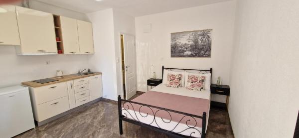 Apartments Petar Komiza - Komiža
