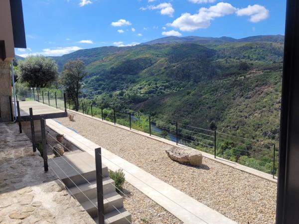 Infinity Houses - Soajo