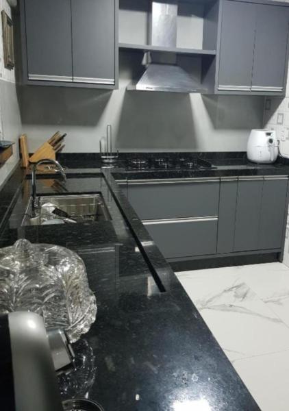 Apto Centro 200 Mts Atlântico Shopping E Praia - Balneario Camboriú