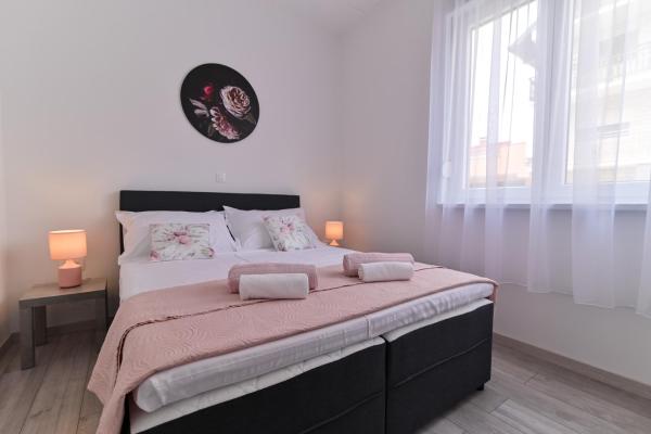 Apartmani Castrum - Arbanija
