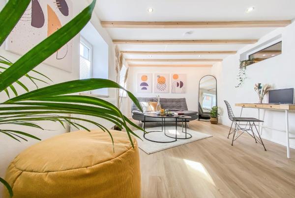 Stylisches Apartment Mit Terrasse In Der Altstadt Von Donauwörth - Donauworth