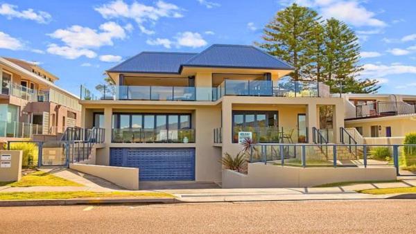 Luro 2 - Waterfront Luxury - Patonga