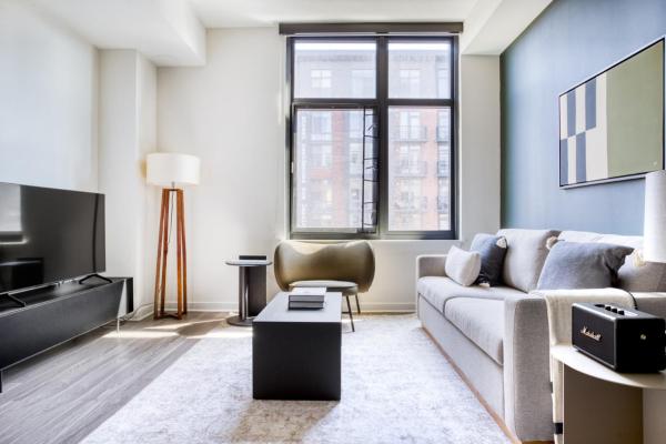 H St 1br W Rooftop Pool Gym Nr Metro Wdc-509 - Washington, DC