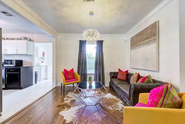 Communal Crashpad-city Card For Local Biz Discounts - Oklahoma City, OK