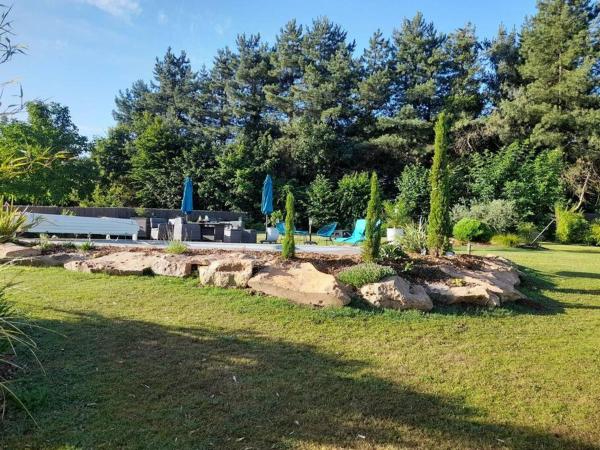 Chambre Dans Un Ecrin De Verdure - Maine-et-Loire