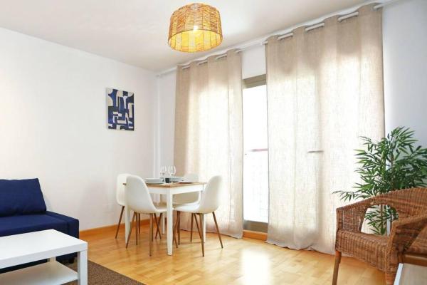 Casa Fenicia - Cosy Apartment With Free Private Parking - Málaga